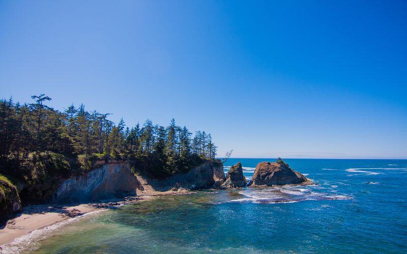 ‘Simply Green Colonialism’ | Feds Move Forward with Oregon Off Shore ...