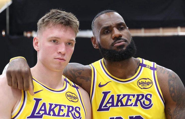 How to Watch Former Tennessee Stars in the NFL and NBA on Christmas Day ...