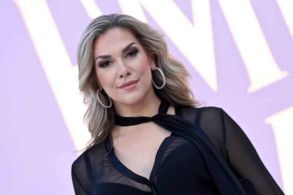 Allison Holker’s Engagement Announcement Sparks Brutal Backlash - NewsBreak