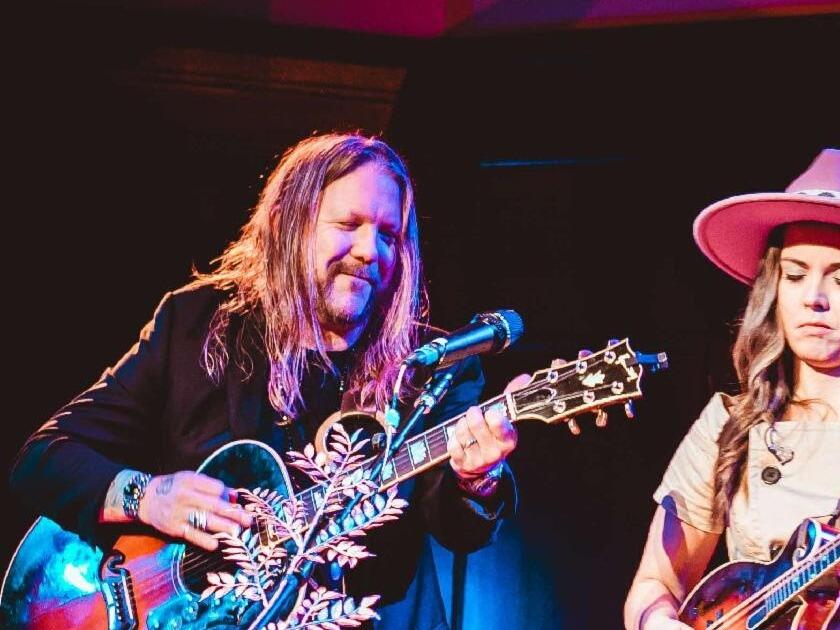 Watch: Devon Allman Joins Sierra Hull on The Allman Brothers Band ...