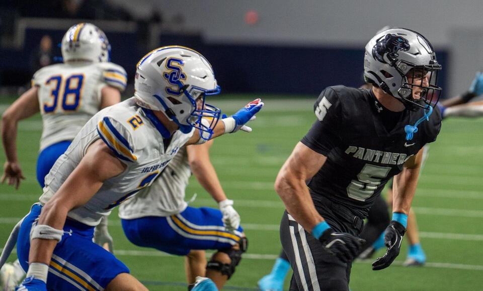 Panther Creek slowed by Sulphur Springs in top-10 showdown - NewsBreak