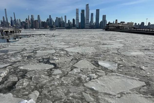 Hudson River ice suspends NYC ferry service as deep freeze grips the ...