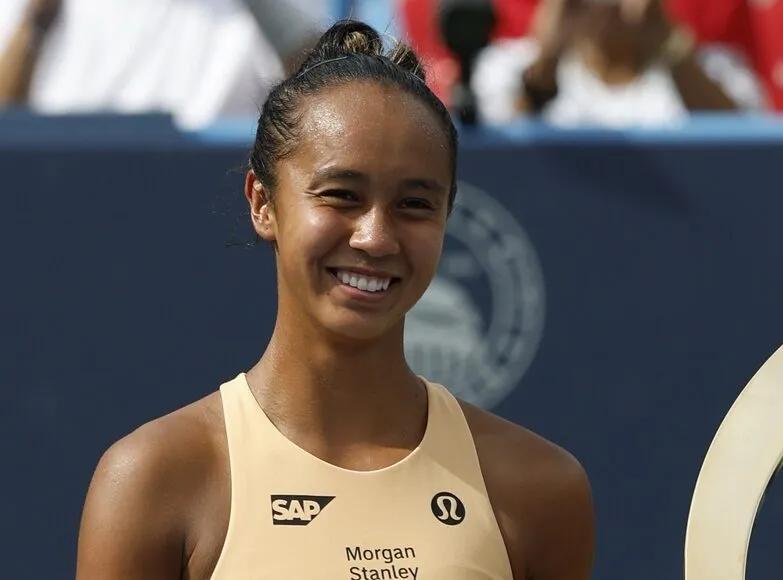 Leylah Fernandez Being ‘Treated Well’ As She Embraces Hong Kong ...