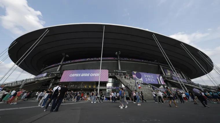 Steelers Will Play In NFL's First-Ever Paris Game This Season - NewsBreak