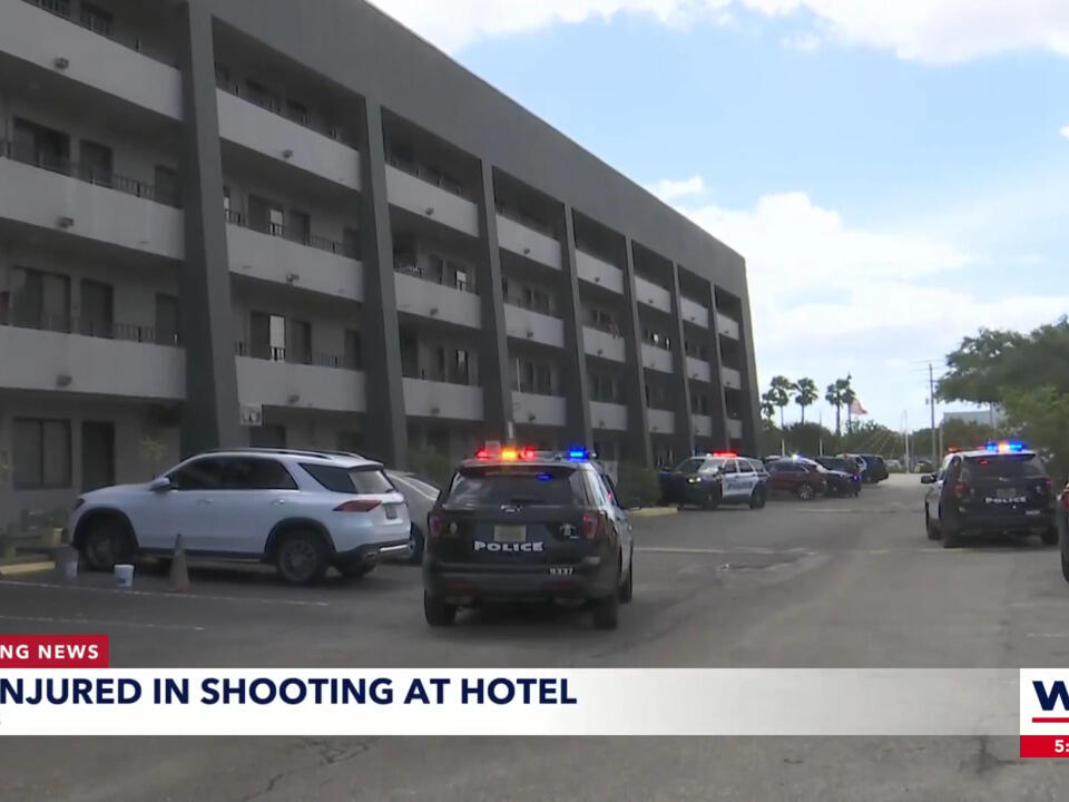 2 injured in shooting at Super 8 Motel; police investigating