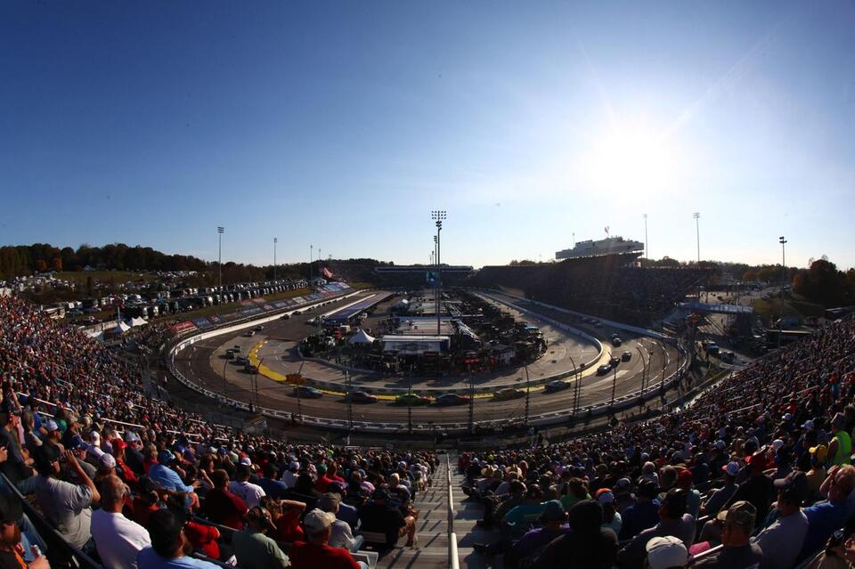 NASCAR’s Spring Martinsville Race Weekend: TV Schedule, Entry Lists ...