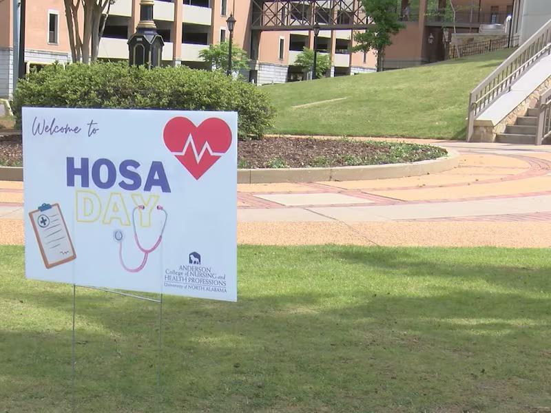 The University of North Alabama hosts HOSA students to show them their ...