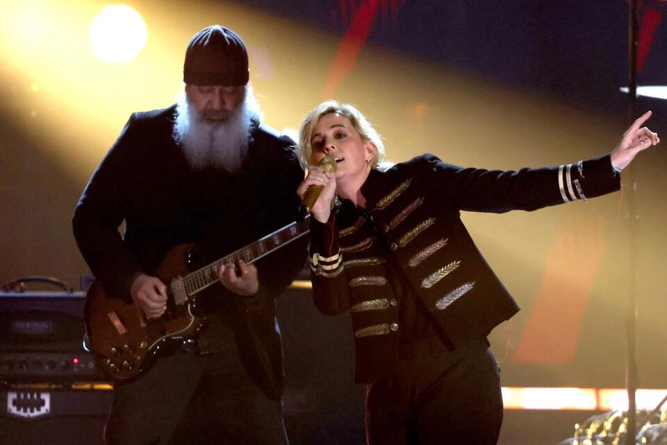 Soundgarden Brings Power and Emotion to Rock Hall Performance - NewsBreak