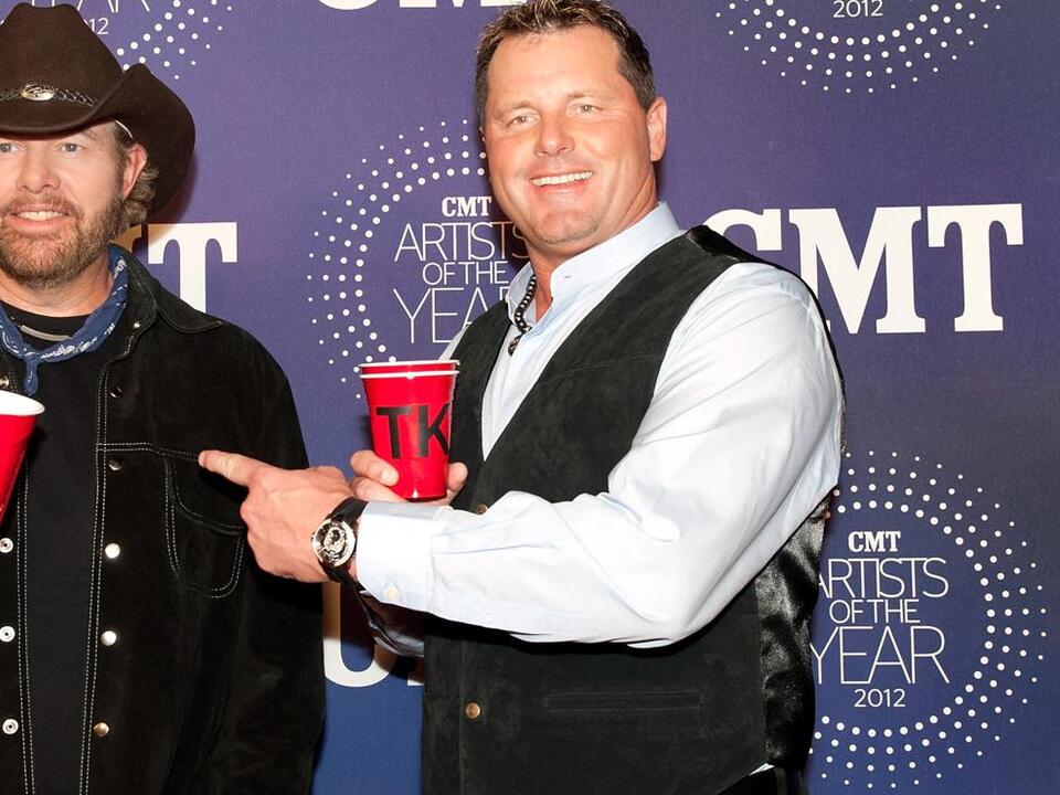 Roger Clemens Is Still Struggling With Toby Keith's Death