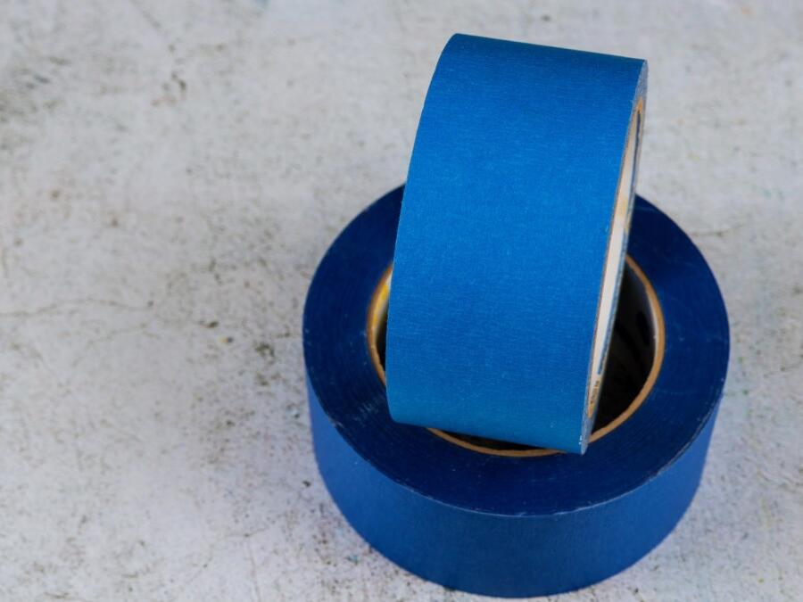 Woman's Easy Command Hook Hack Makes Adhesives Stick Without Damaging Walls