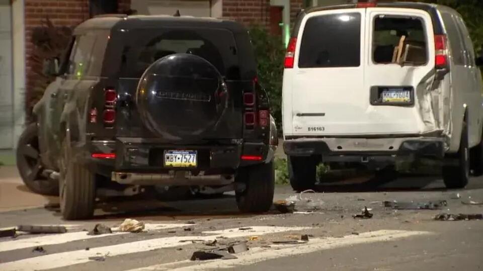 Police seek hit-and-run driver who struck two parked cars, pinning 75 ...