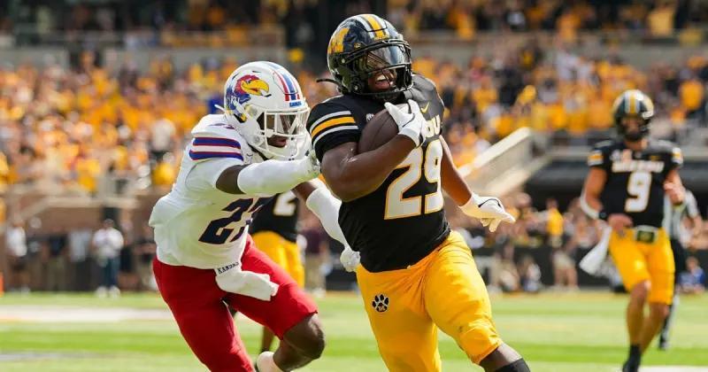 South Carolina face top running back as SEC play continues - NewsBreak