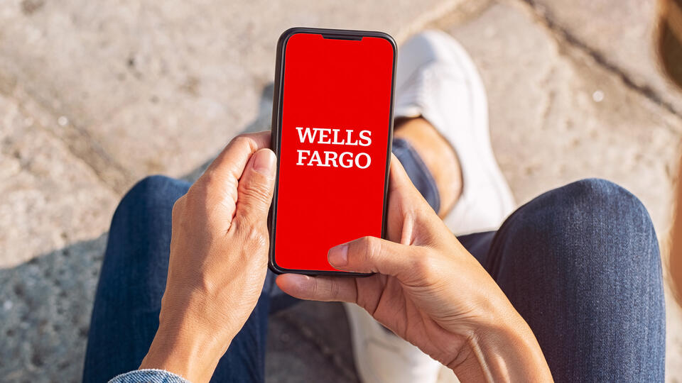 Wells Fargo Mobile Deposit Limits, Fees and Cut-Off Times - NewsBreak