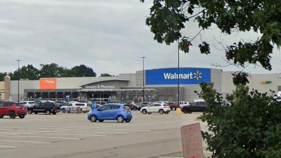 Ohio man arrested after allegedly inappropriately touching himself in ...