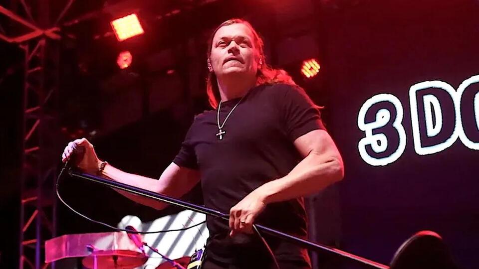 3 Doors Down’s Brad Arnold Dead at 47: Creed, Shinedown, Disturbed ...
