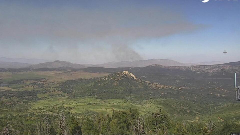 Crews contain Agua Caliente brush fire in San Diego County's Anza ...