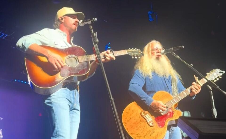 Riley Green & Jamey Johnson Team Up For Duet Of “In Color” During ...