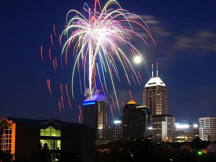 Where to catch fireworks shows this Independence Day
