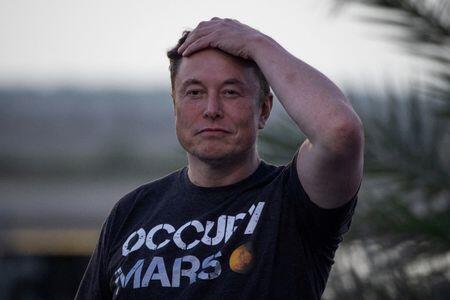 Exclusive-SpaceX IPO filing shows Elon Musk can retain board control ...