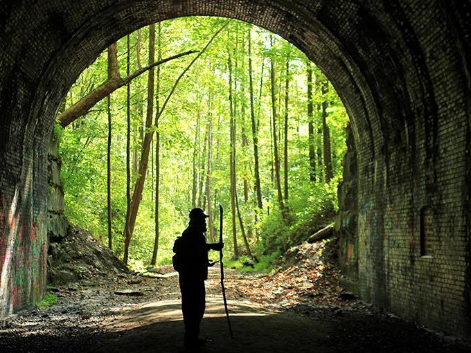This Mysterious Abandoned Tunnel In Ohio Will Send Shivers Down Your ...