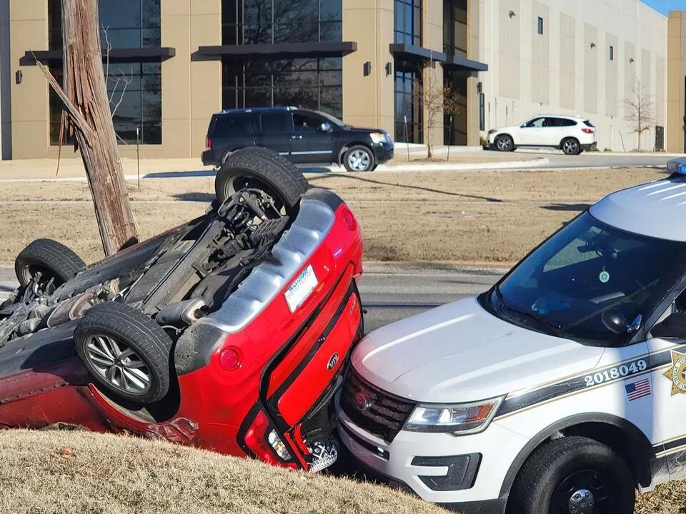 Tulsa PD: Stolen guns, body armor, drugs found after police chase ... Tulsa PD: Stolen guns, body armor, drugs found after police chase ...