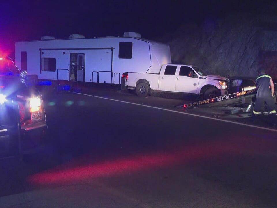 Crash shuts down State Route 74