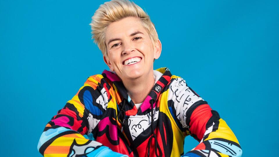 She’s a school teacher, a mother, a wife and TikTok’s ‘Lesbian Mr ...