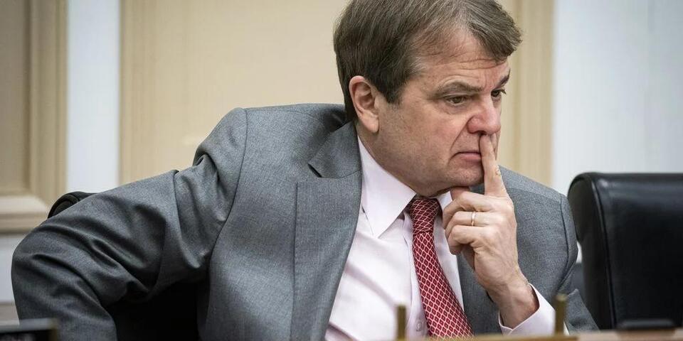 Quigley takes another step toward running for mayor - NewsBreak