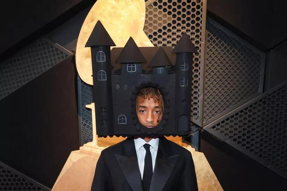 Jaden Smith Wears a Castle on His Head at 2025 Grammy Awards - NewsBreak