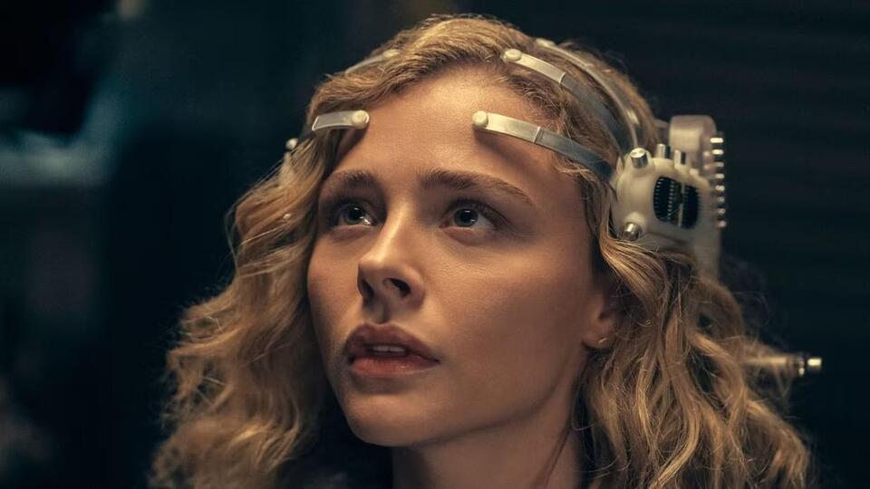 Prime Video's 8-Part Cyberpunk Series Is Still One of Sci-Fi's Best ...