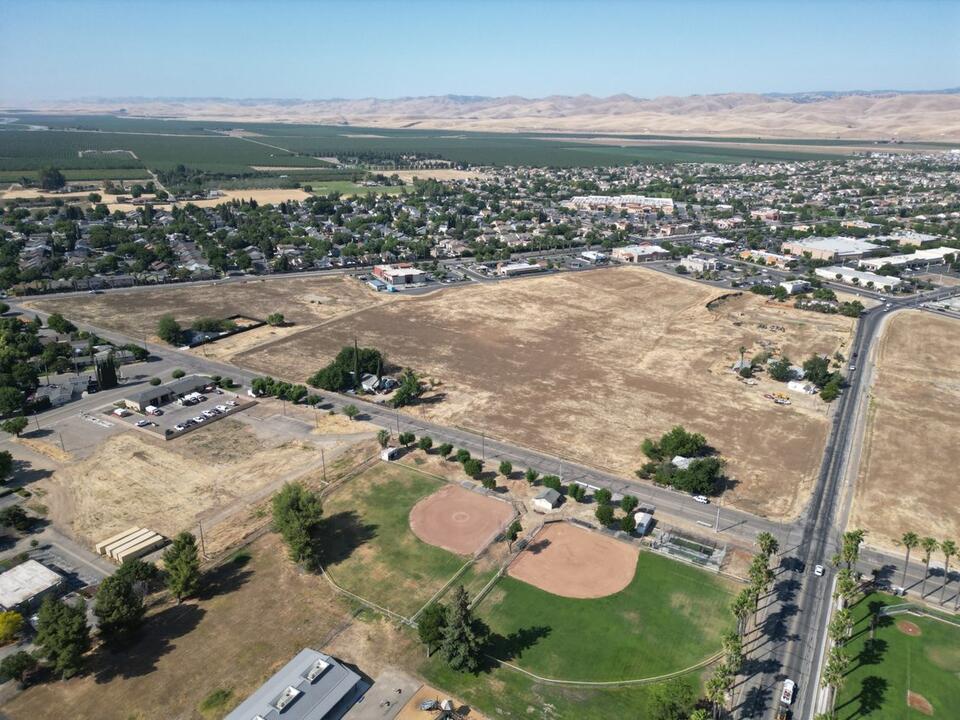 Del Puerto Health Care District advances plans for major Patterson ...