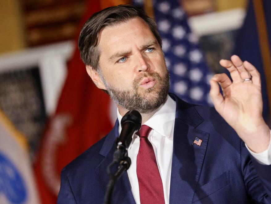 Hungry JD Vance Likens Border Issue to ‘Really Big Sandwich’