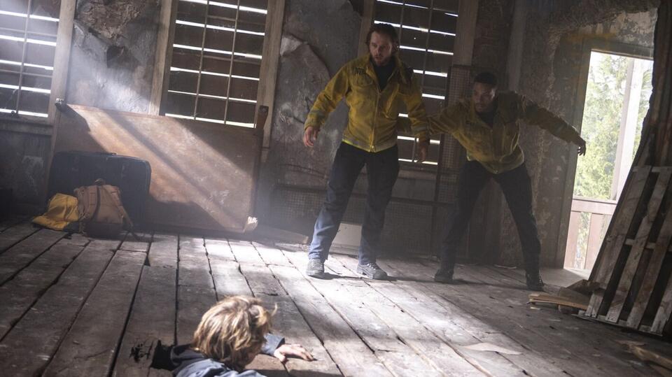 ‘Fire Country’ Just Set up ‘SEAL Team’ Reunion — and New Love Triangle ...
