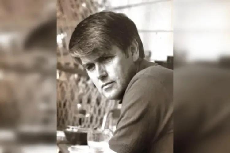 Obituary: David Robert Carlin, Jr. (1938-2025) - NewsBreak