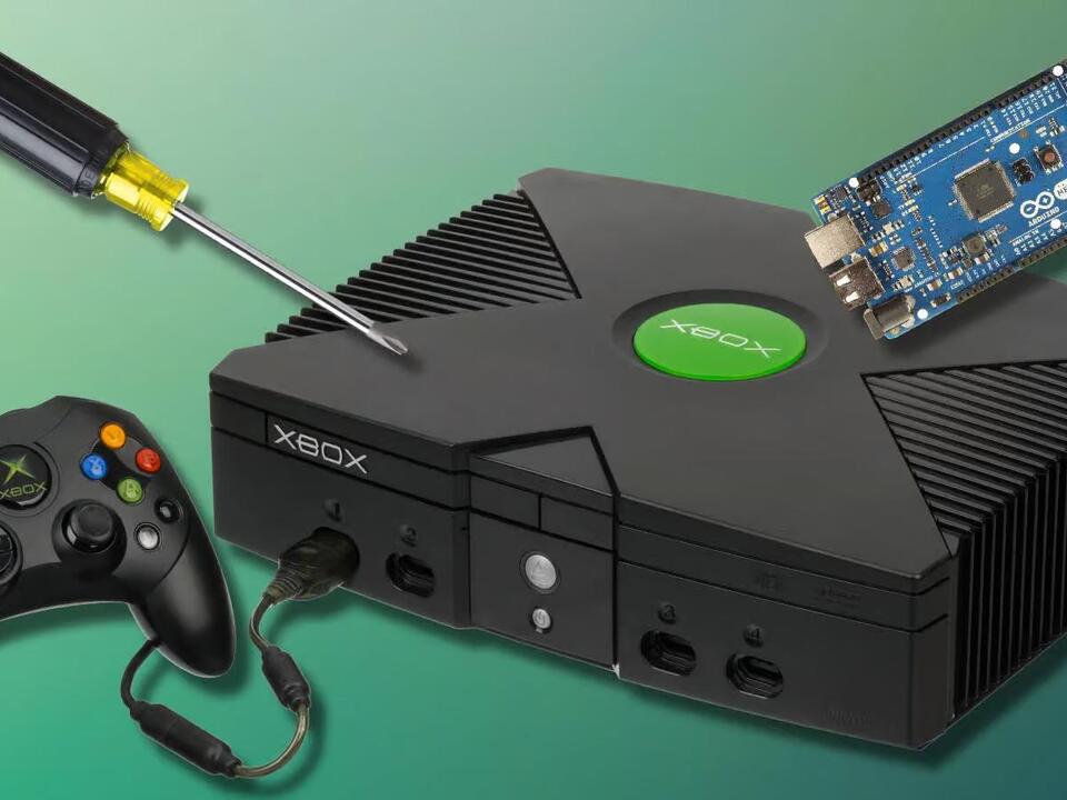 YouTuber turns OG Xbox into powerful console using mods for Xbox Live ...