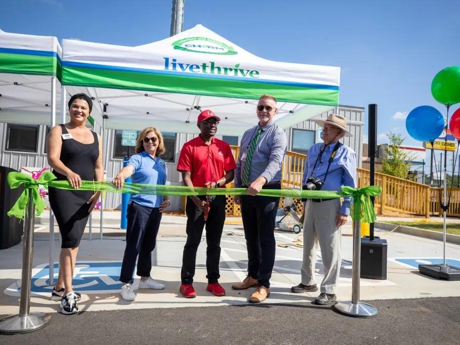 Ribbon cutting celebrates Live Thrive’s CHaRM DeKalb opening