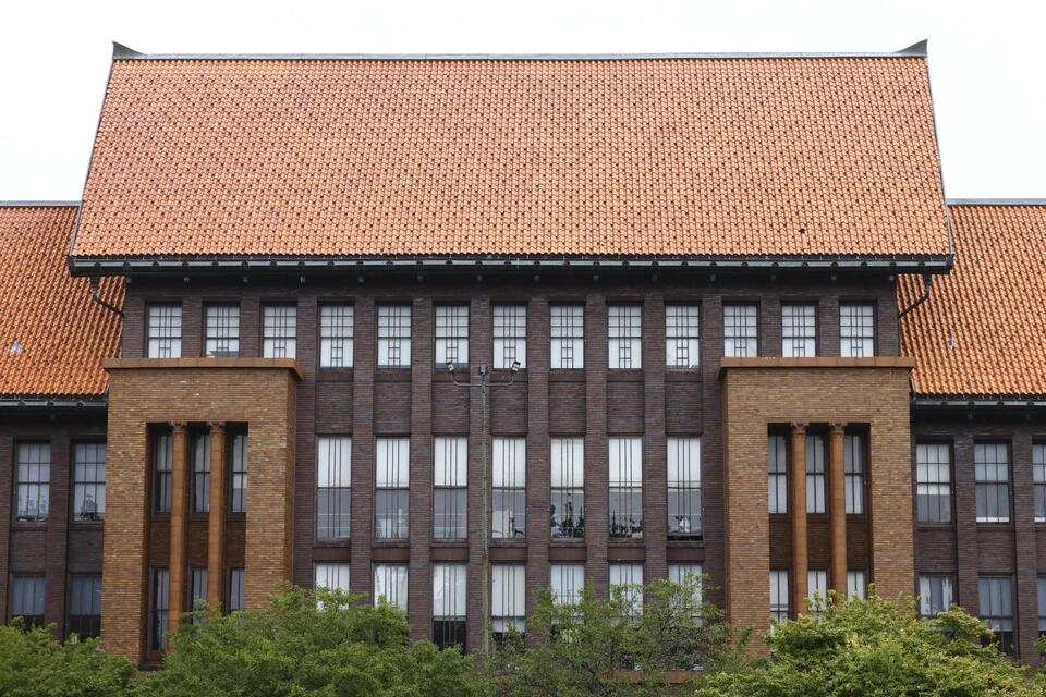 Architect Dwight Perkins' buildings teach valuable lessons on school ...