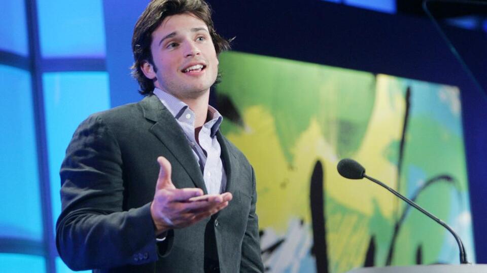 'Smallville' Star Tom Welling Reveals the Real Reason He Left L.A ...