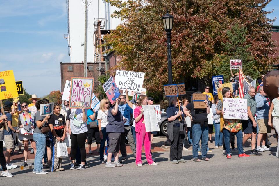 PHOTO GALLERY: Kent community comes together for No Kings protest ...