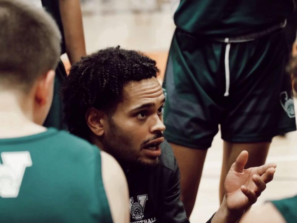 GIRLS BASKETBALL: Smiley takes over as Venice head coach