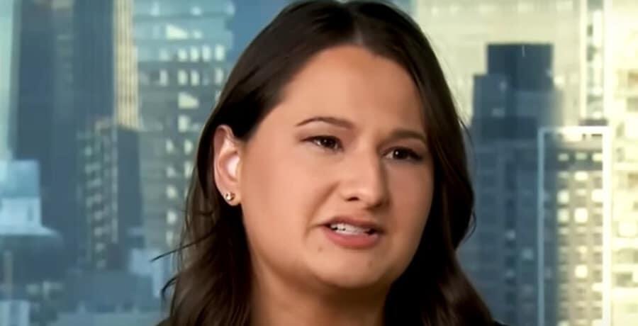 Gypsy Rose Blanchard Shares First Pic Of New Nose Post-Surgery - NewsBreak