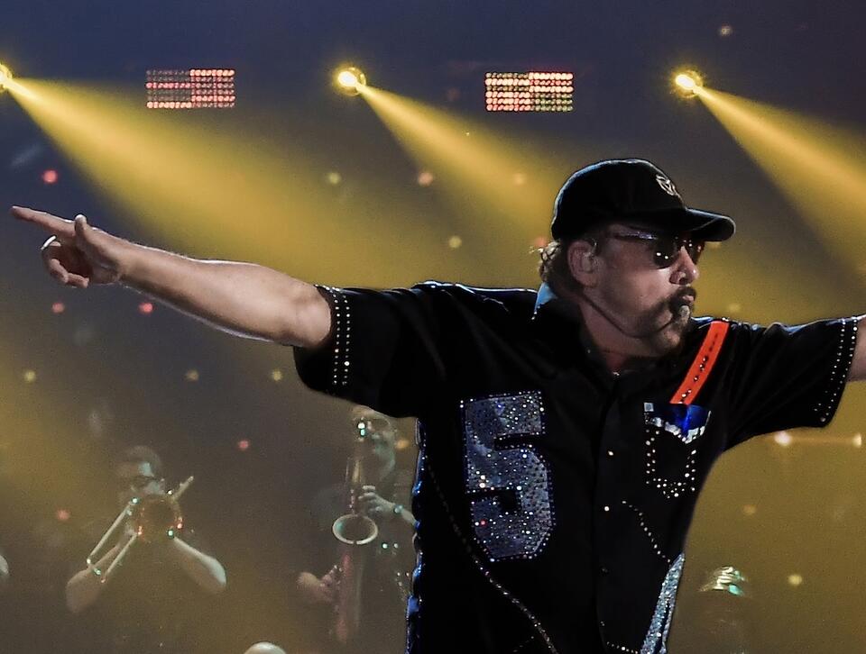 KC and the Sunshine Band coming to the Wilson Center - NewsBreak