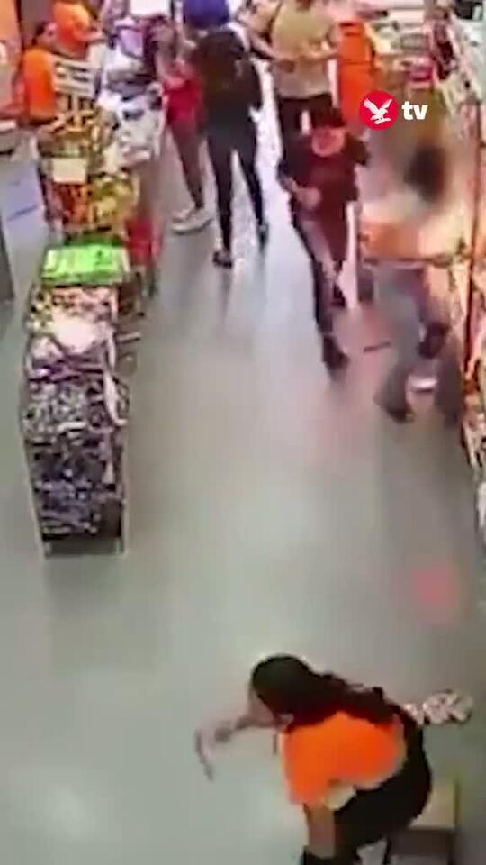 This is the shocking moment a woman's cell phone exploded in her pocket ...