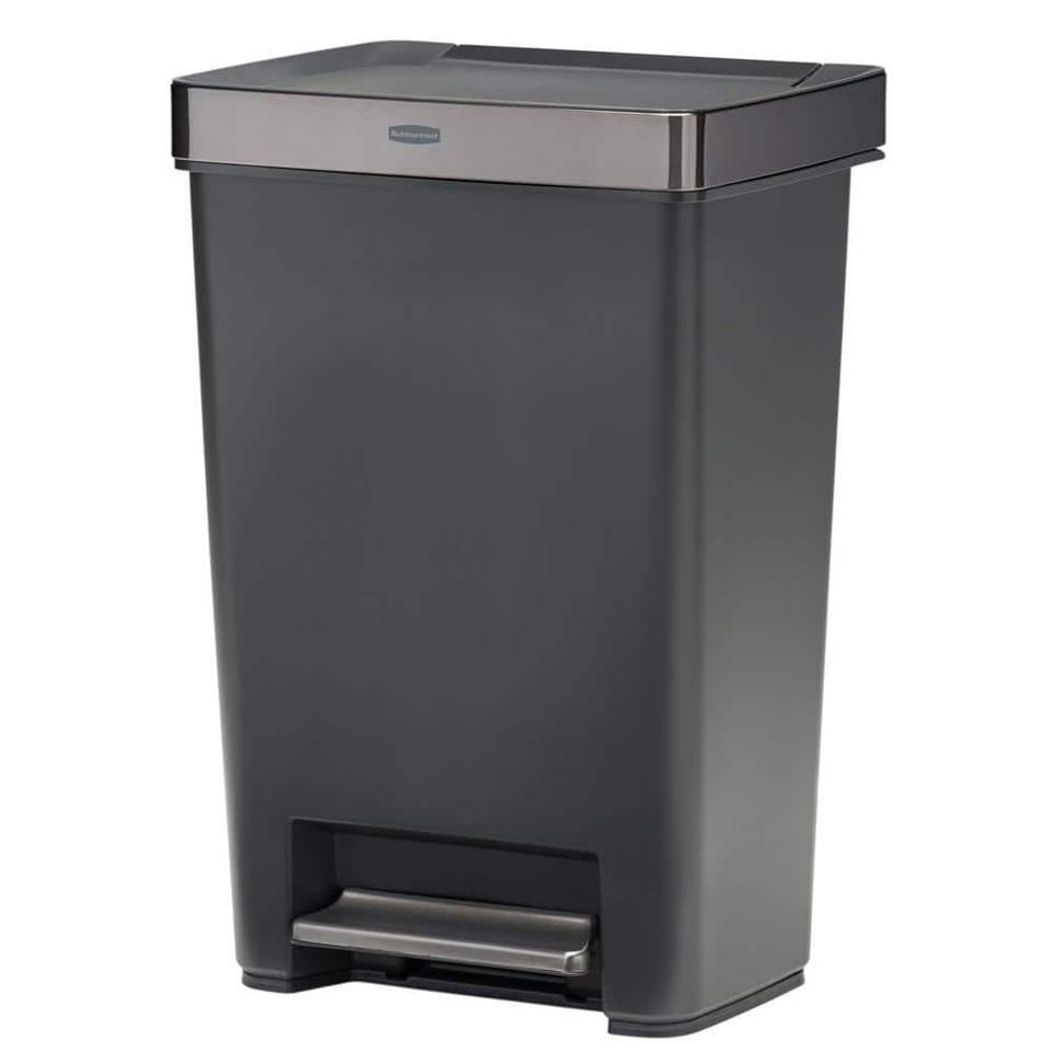 The Best Kitchen Trash Cans, According To Research And Years Of Usage ...