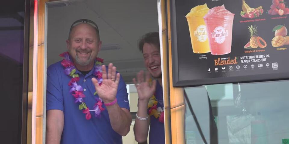 Retired teacher opens Harrisonburg’s first Kona Ice truck - NewsBreak
