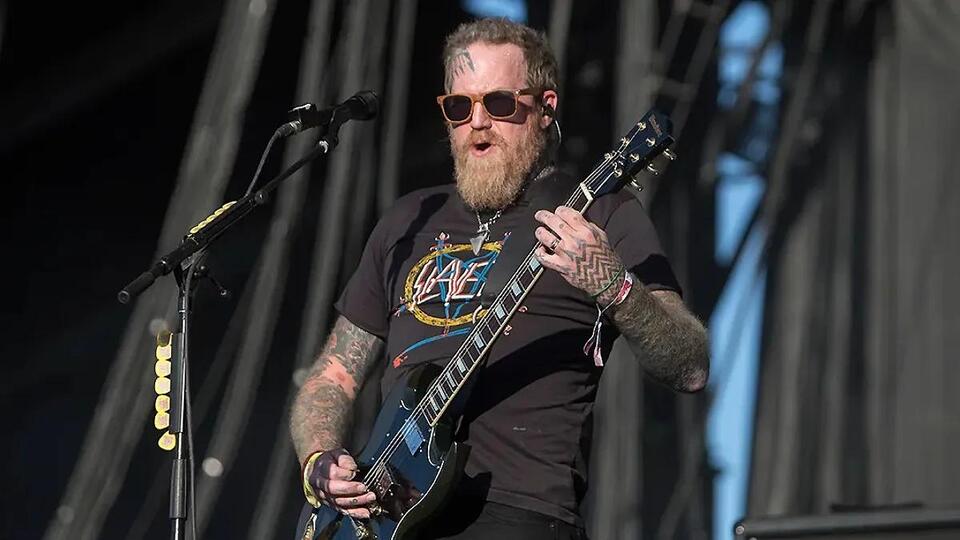 Brent Hinds, Ex-Mastodon Singer-Guitarist, Killed in Motorcycle ...