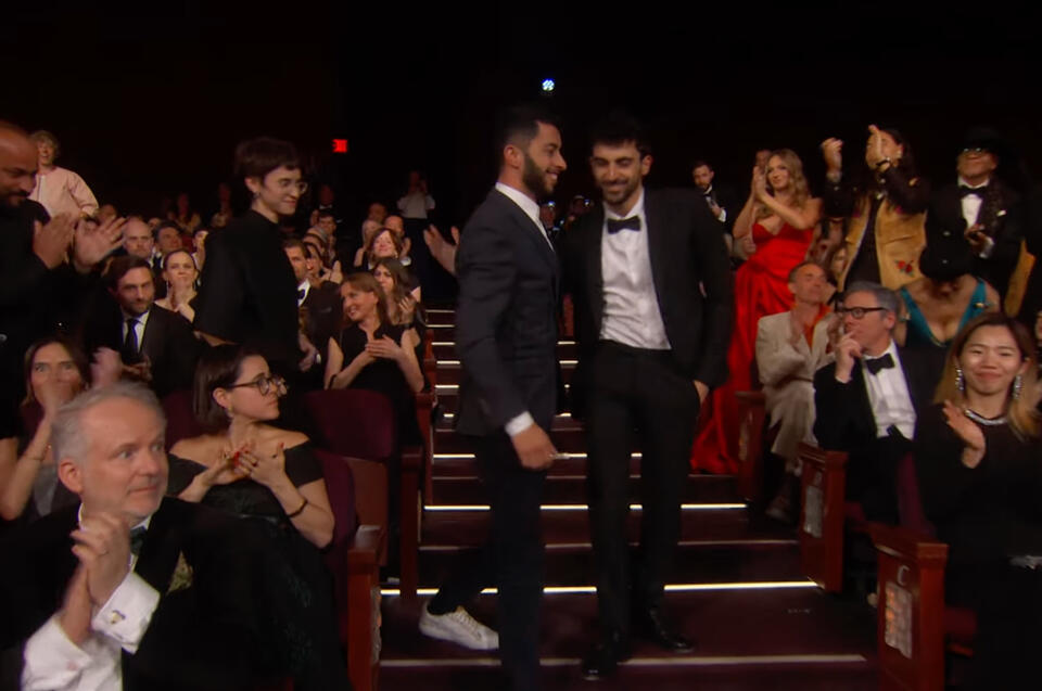 People Are Noticing How Weird The Audience At The Oscars Was When This ...