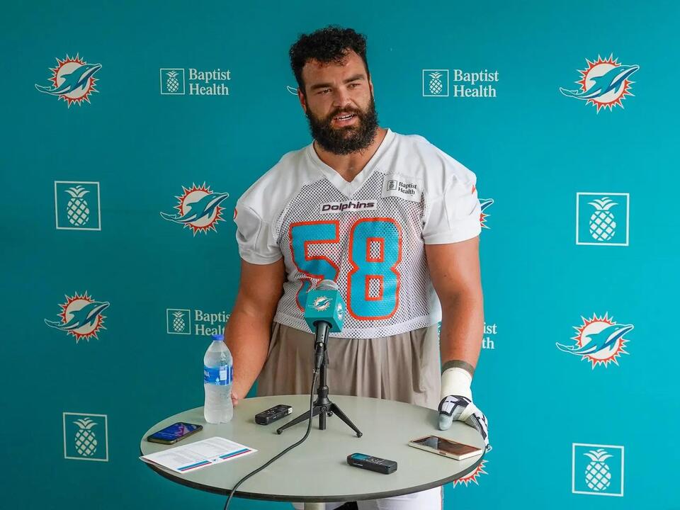 Miami Dolphins: Connor Williams’ Agent All But Confirms Veteran’s ...