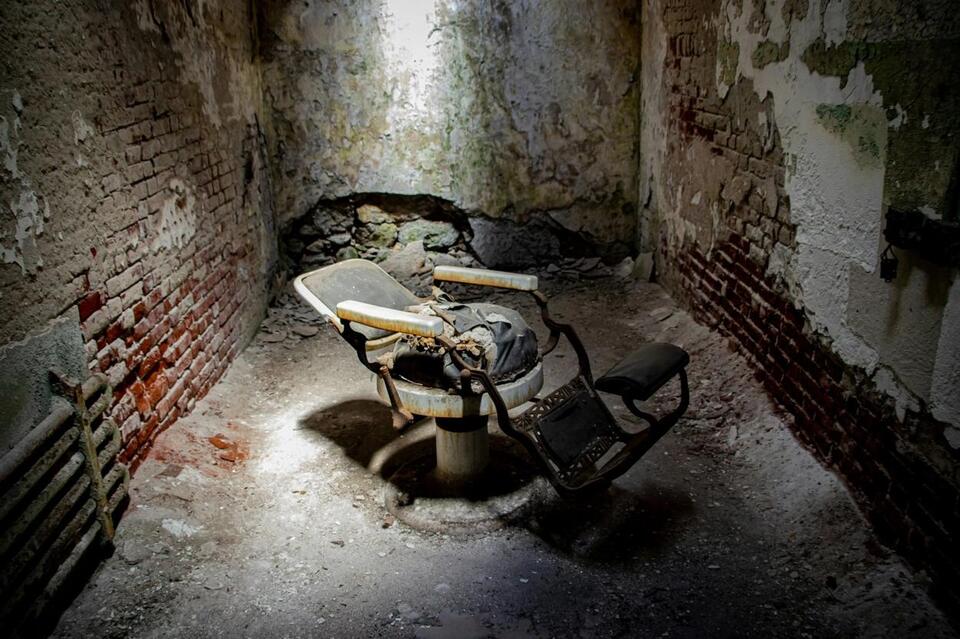 First Electric Chair Execution Happened in New York State - NewsBreak