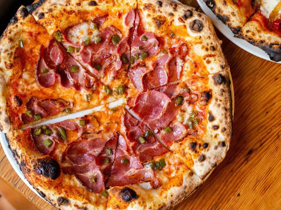 Celebrated Pizzeria Ken’s Artisan Pizza Is Opening in Bend